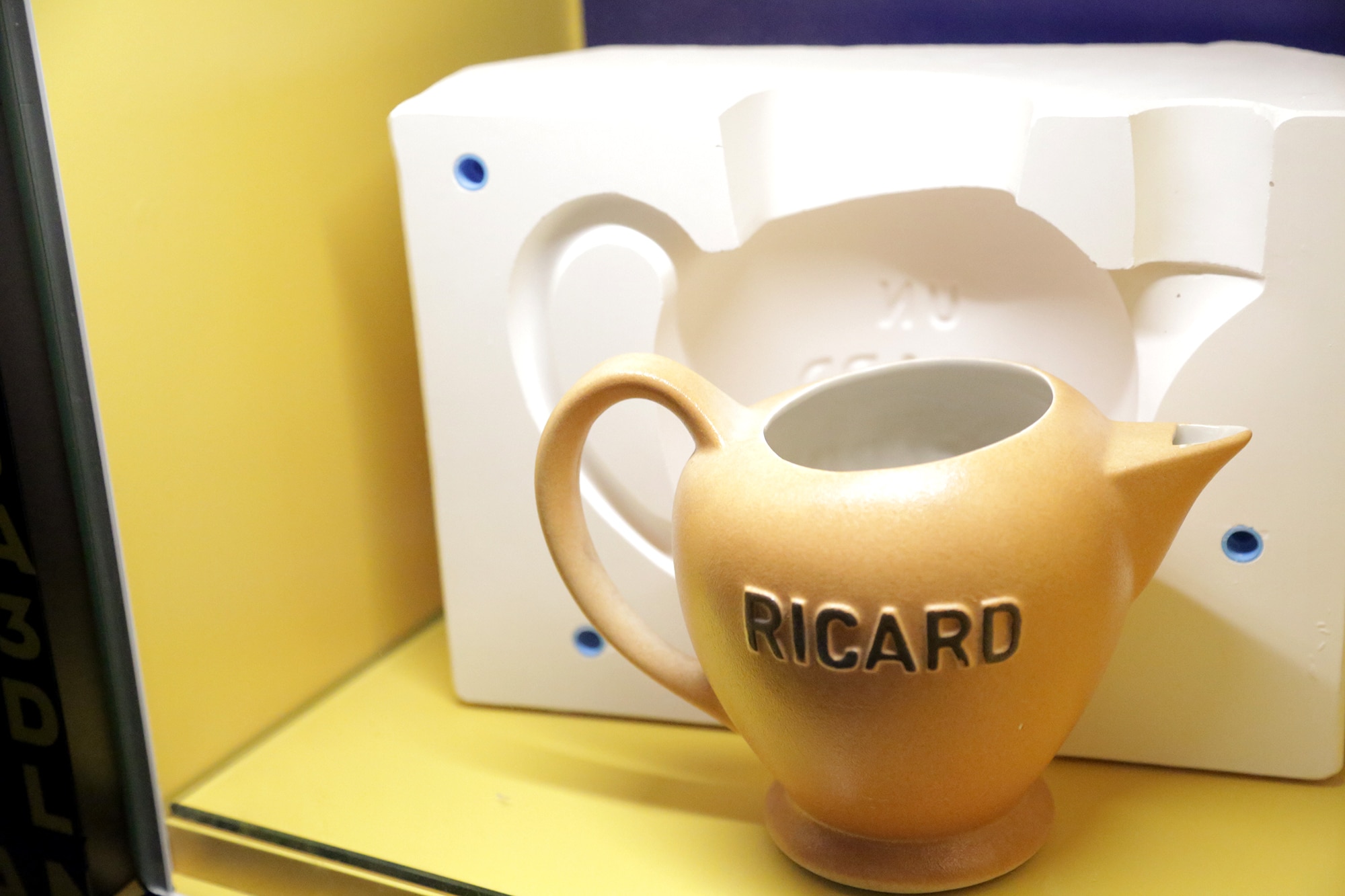 Aux Docks Village, le Mx célèbre les 90 ans de la boisson anisée créée ...