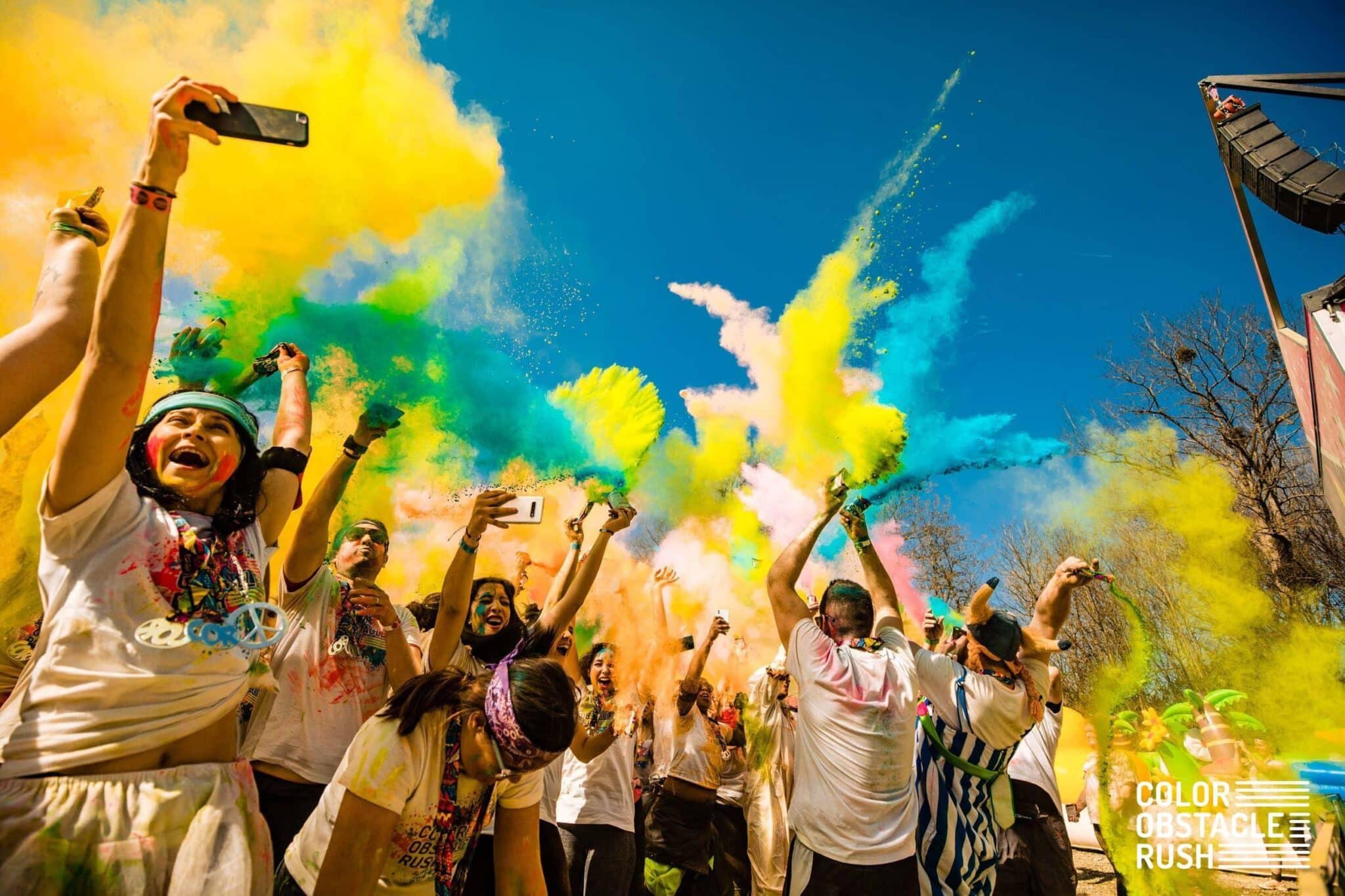 Color Obstacle Rush : une course d'obstacles colorée à Marseille au ...