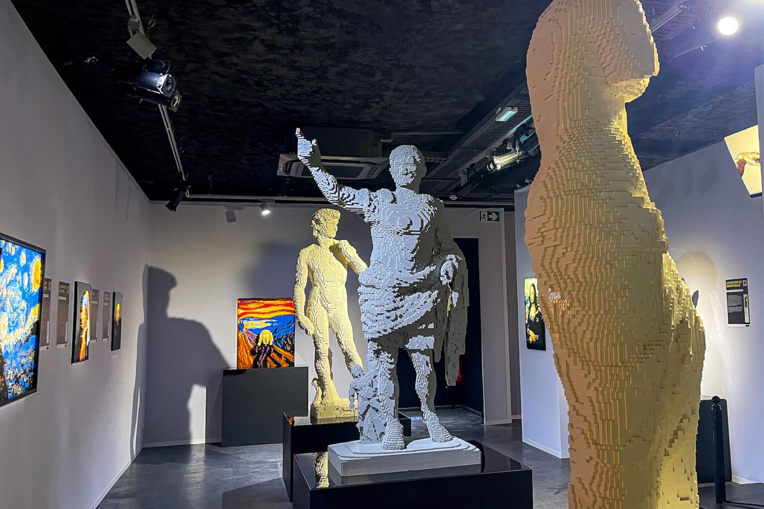 Vidéo | L’exposition qui transforme les LEGO en oeuvre d'art débarque à ...