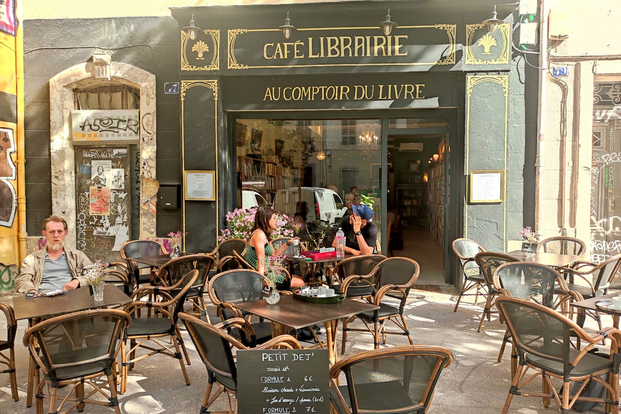 Petit guide des librairies insolites de Marseille