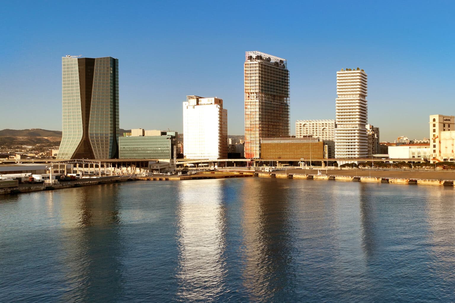 La nouvelle tour M99 viendra tutoyer les sommets de la skyline ...