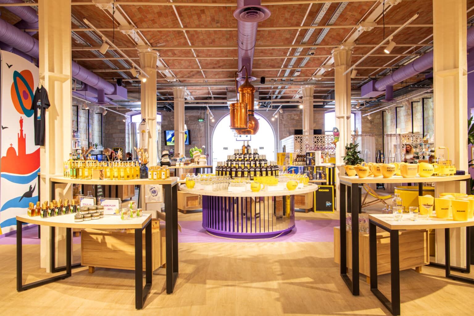 Mx Marseille, le concept store de Pernod Ricard, devient Maison Yellow