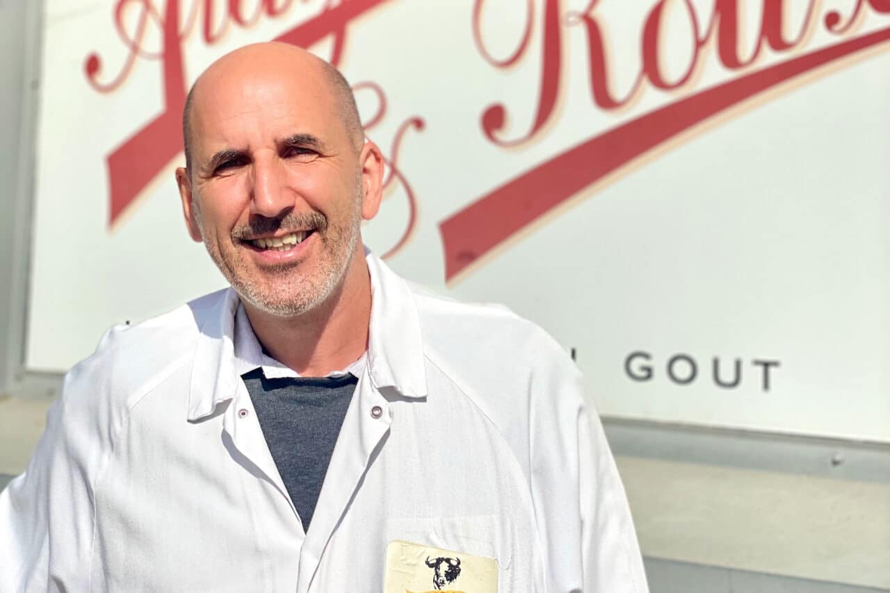 Vidéo | Santafoo s'engage à mettre des produits locaux dans les ...