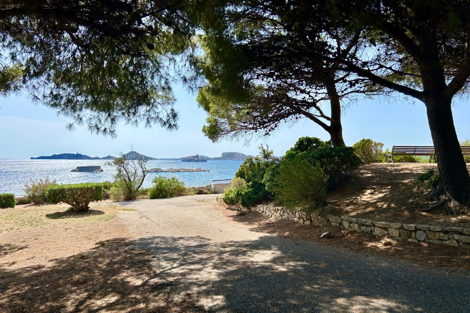 Des "parcours fraicheur" pour arpenter les quartiers de Marseille cet été