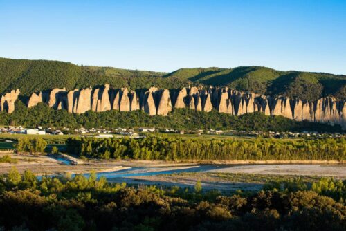 Un spectacle de lumière projeté sur les rochers des Mées ce 14 août