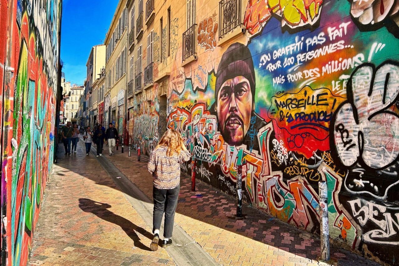 Du cours Julien au Panier, Marseille a le street art dans la peau