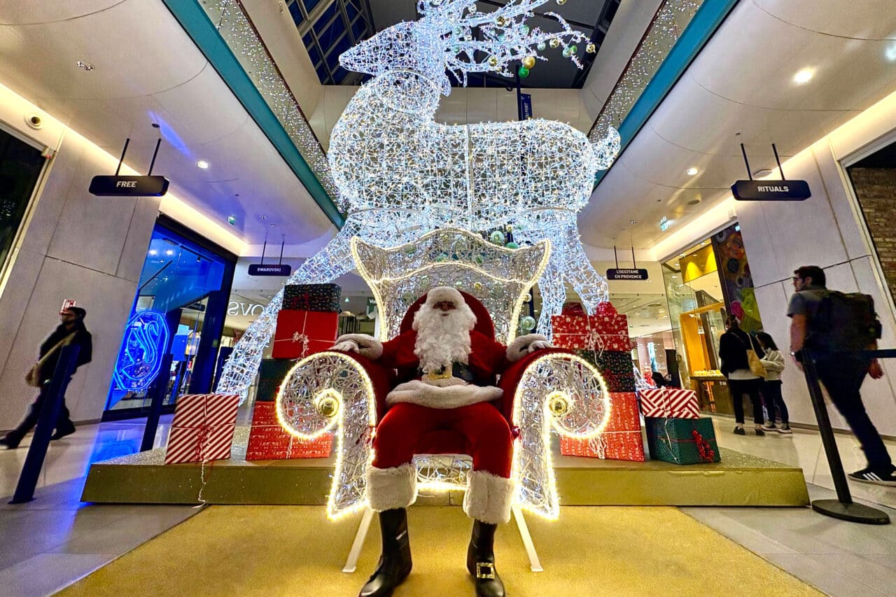 Raclette face à la mer, illuminations, marchés locaux… les Terrasses du ...